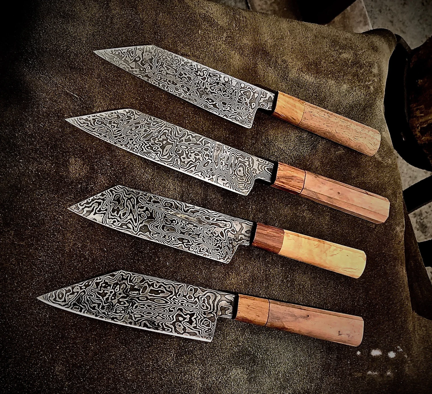DAMASCUS CHEF’S KNIFE CLASSES — Fire Horse Forge
