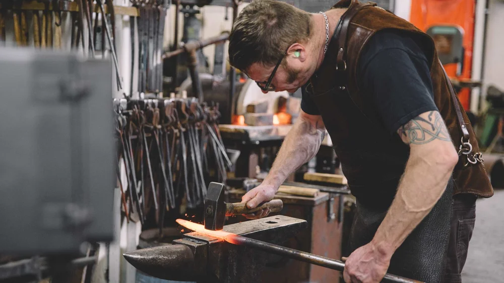 Classes | Learn Bladesmithing Today in Seattle, WA — Fire Horse Forge
