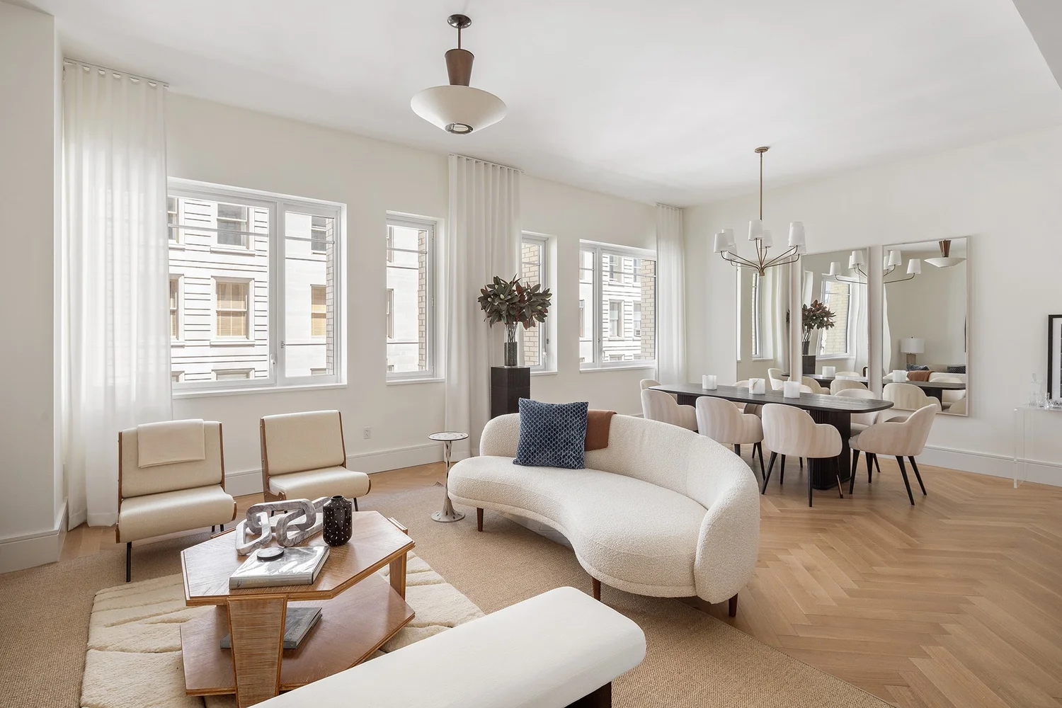 Right Meets Left Interior Design