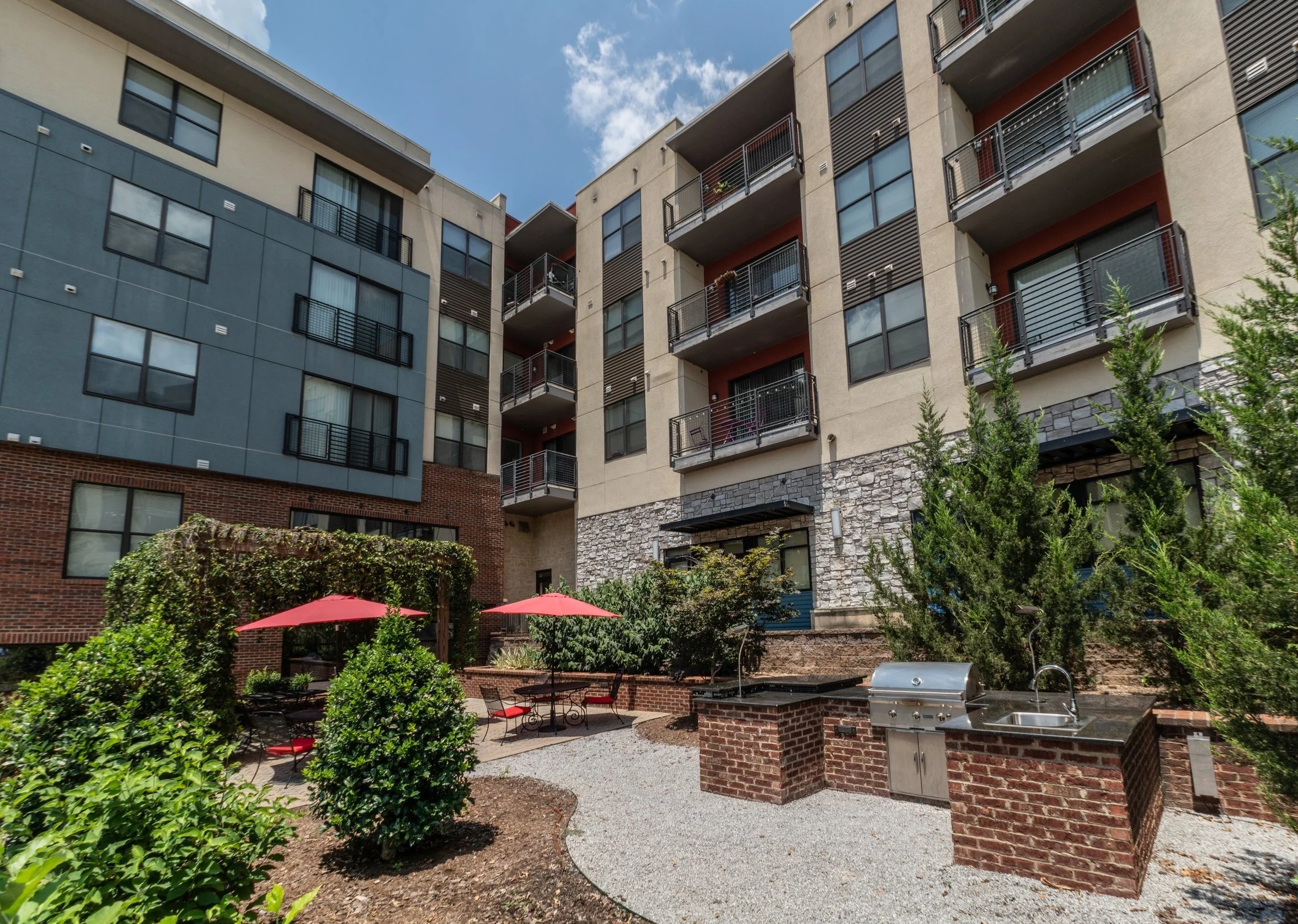 Amenities — Walnut Commons