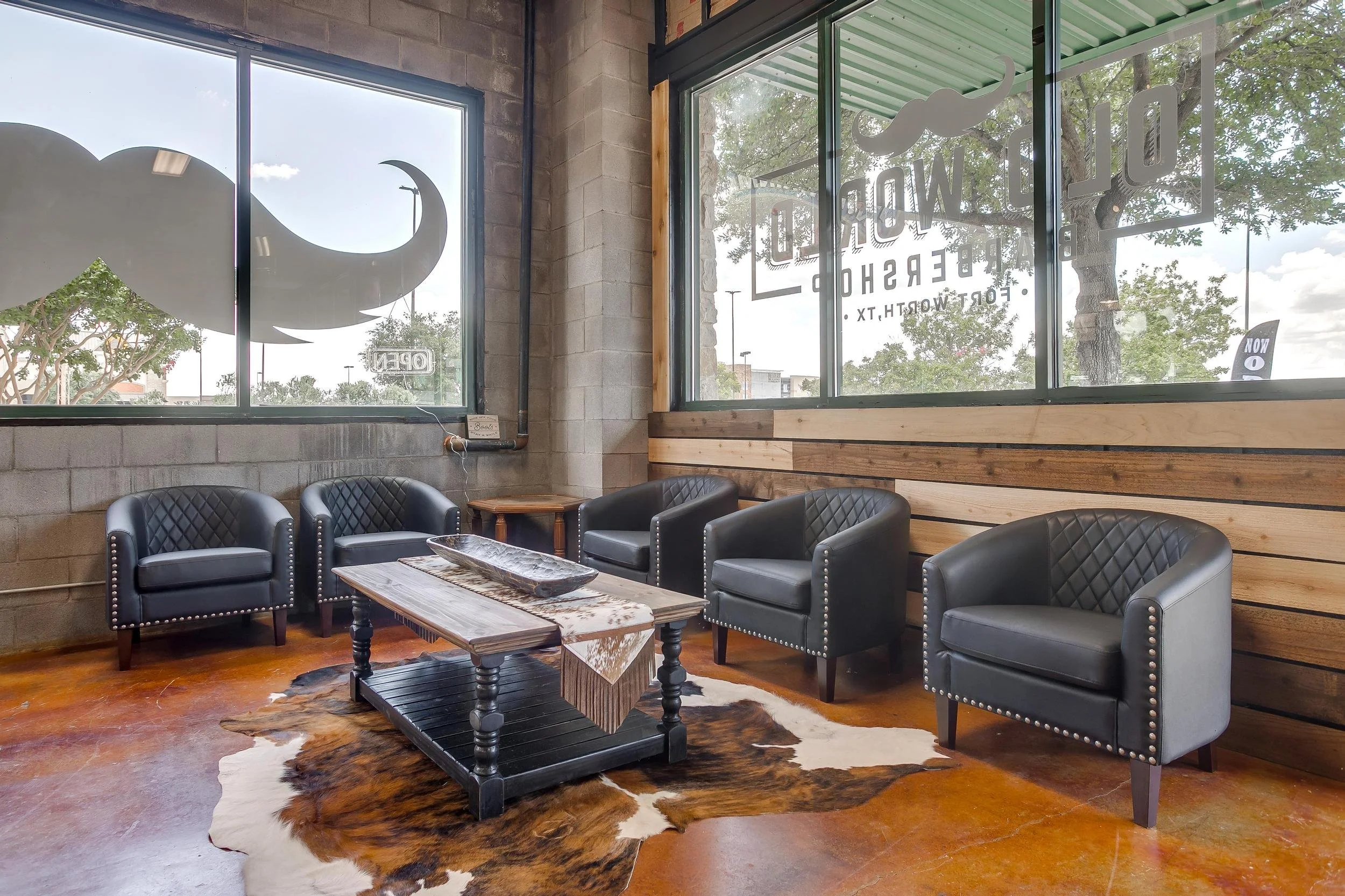 Old World Barber of Fort Worth, TX