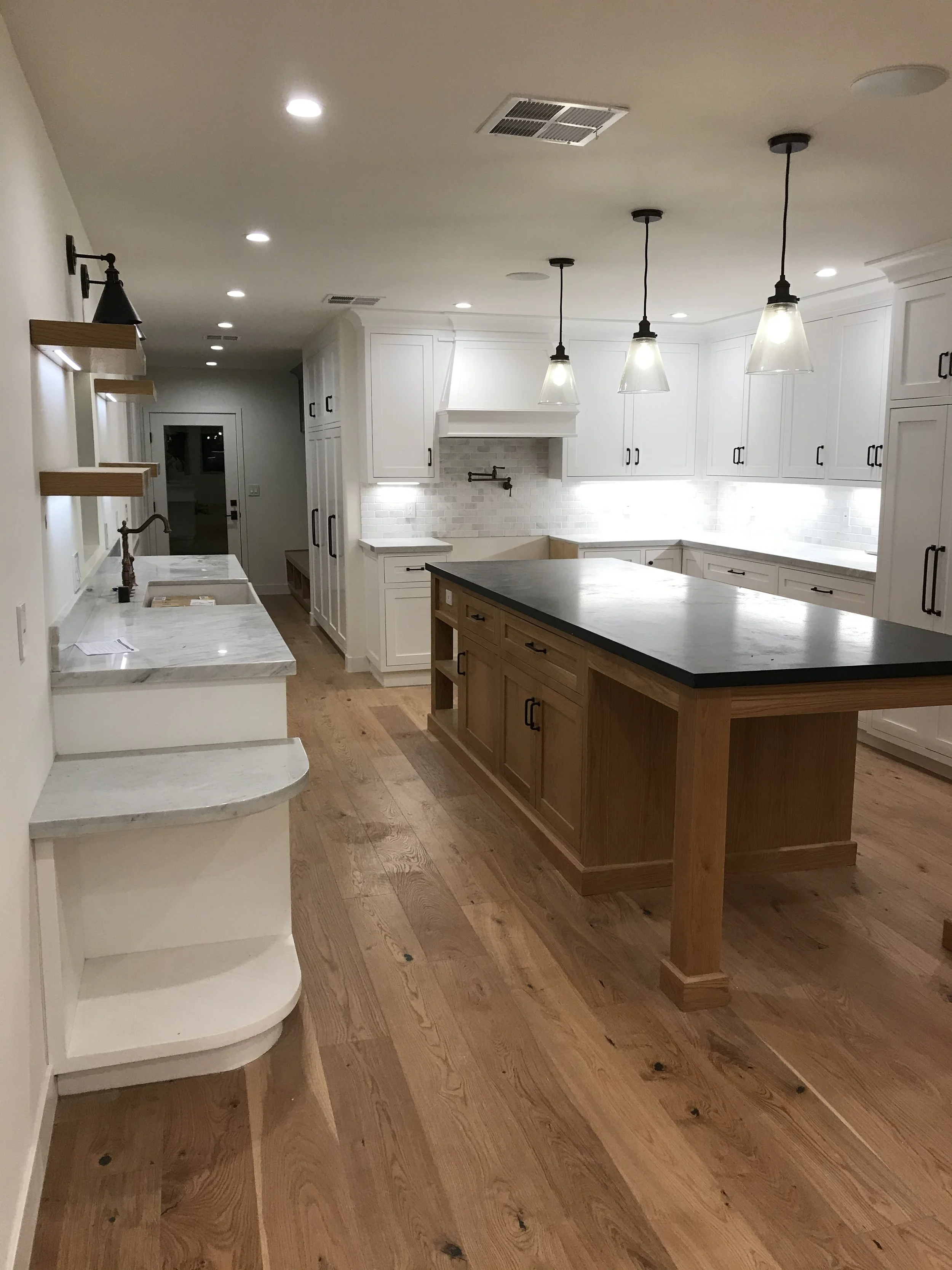 Molina Kitchen Cabinets