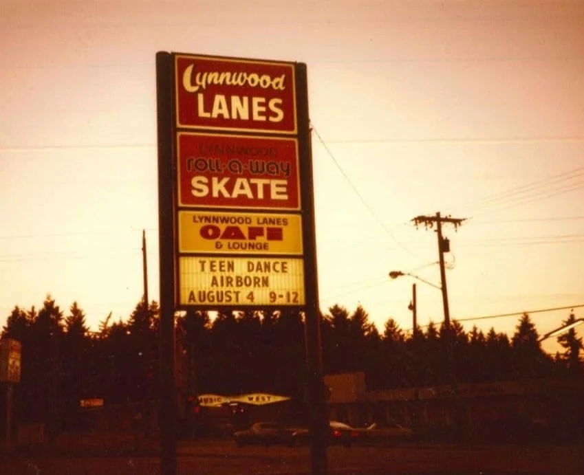 About/FAQ — Lynnwood Bowl and Skate