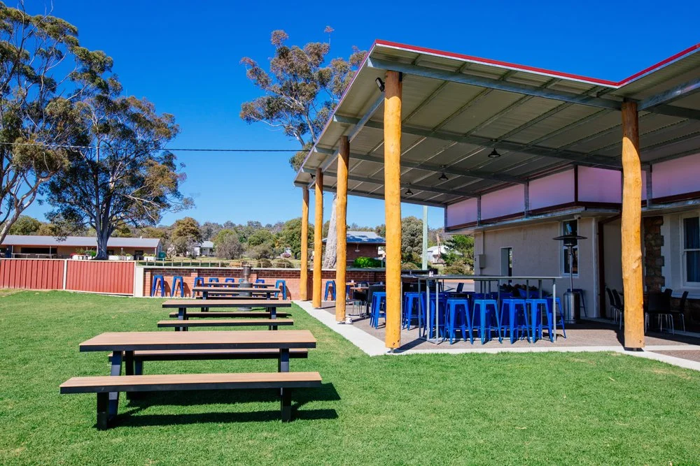 Accommodation — Darkan Hotel