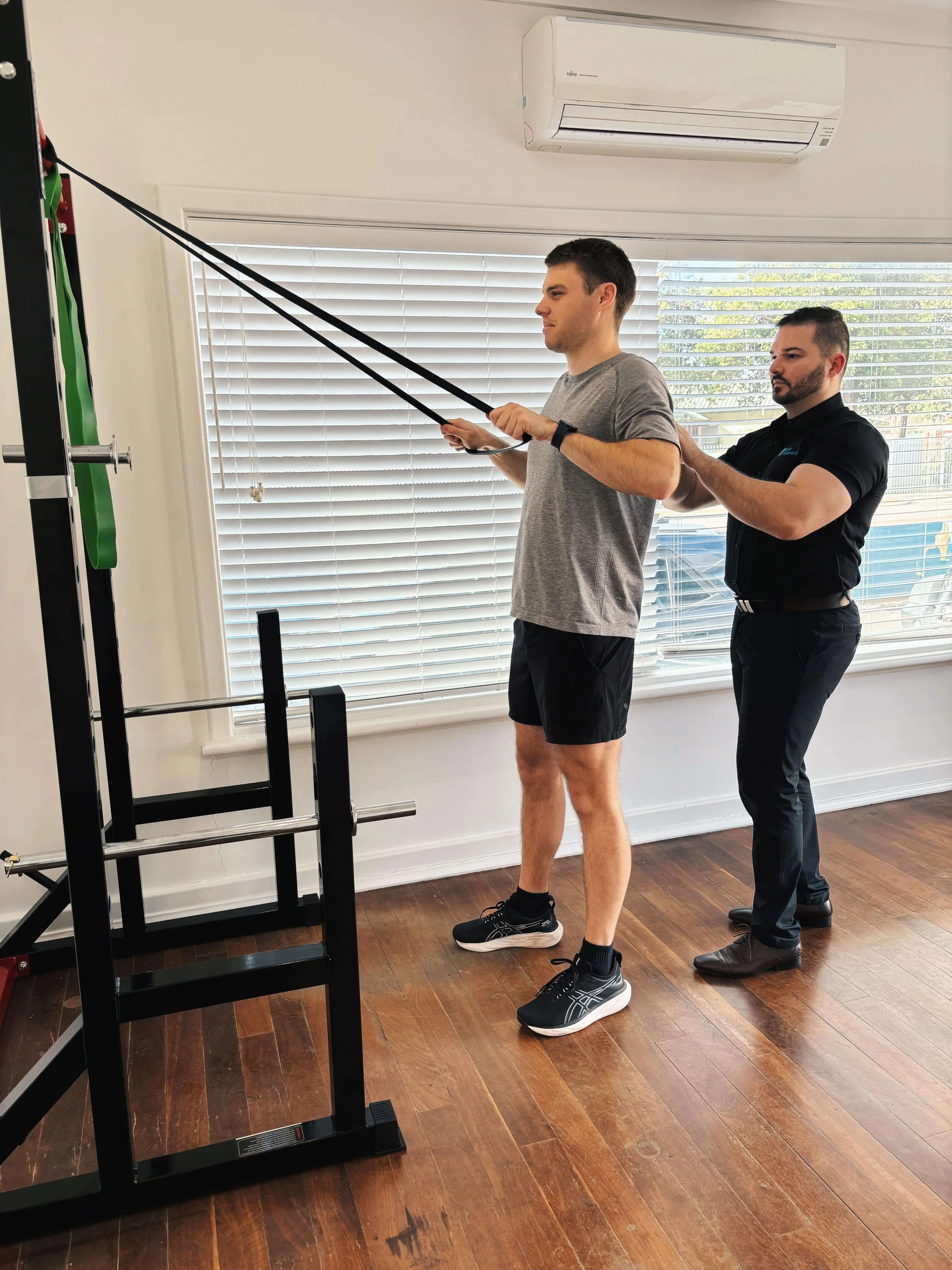 Shoulder Pain — Apex Chiropractic - Morley Chiropractor