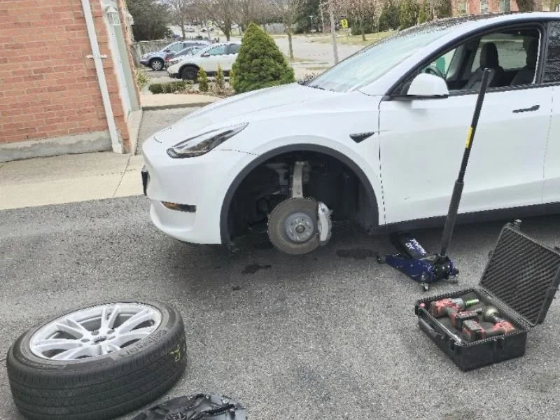 Trusted Tesla Tire Repair Courtice, Ontario | Sparky X