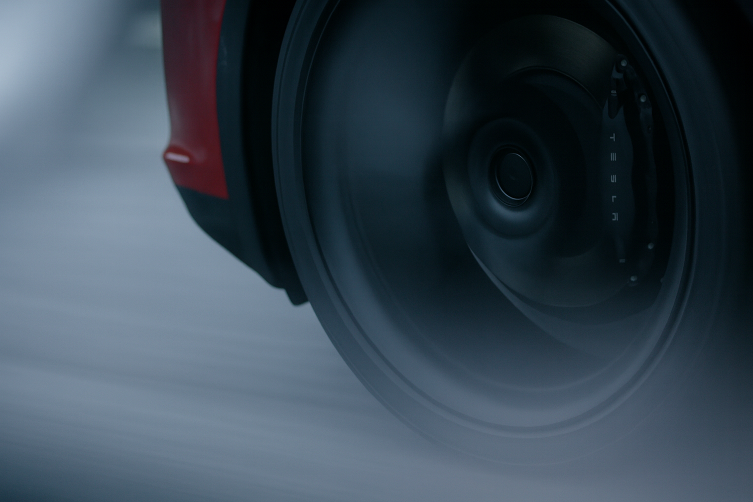 Convenient Tesla Mobile Wheel Balancing Service | Sparky X