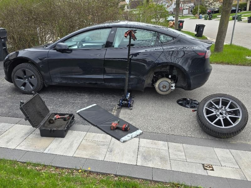 Trusted Tesla Tire Repair Whitby, Ontario | Sparky X