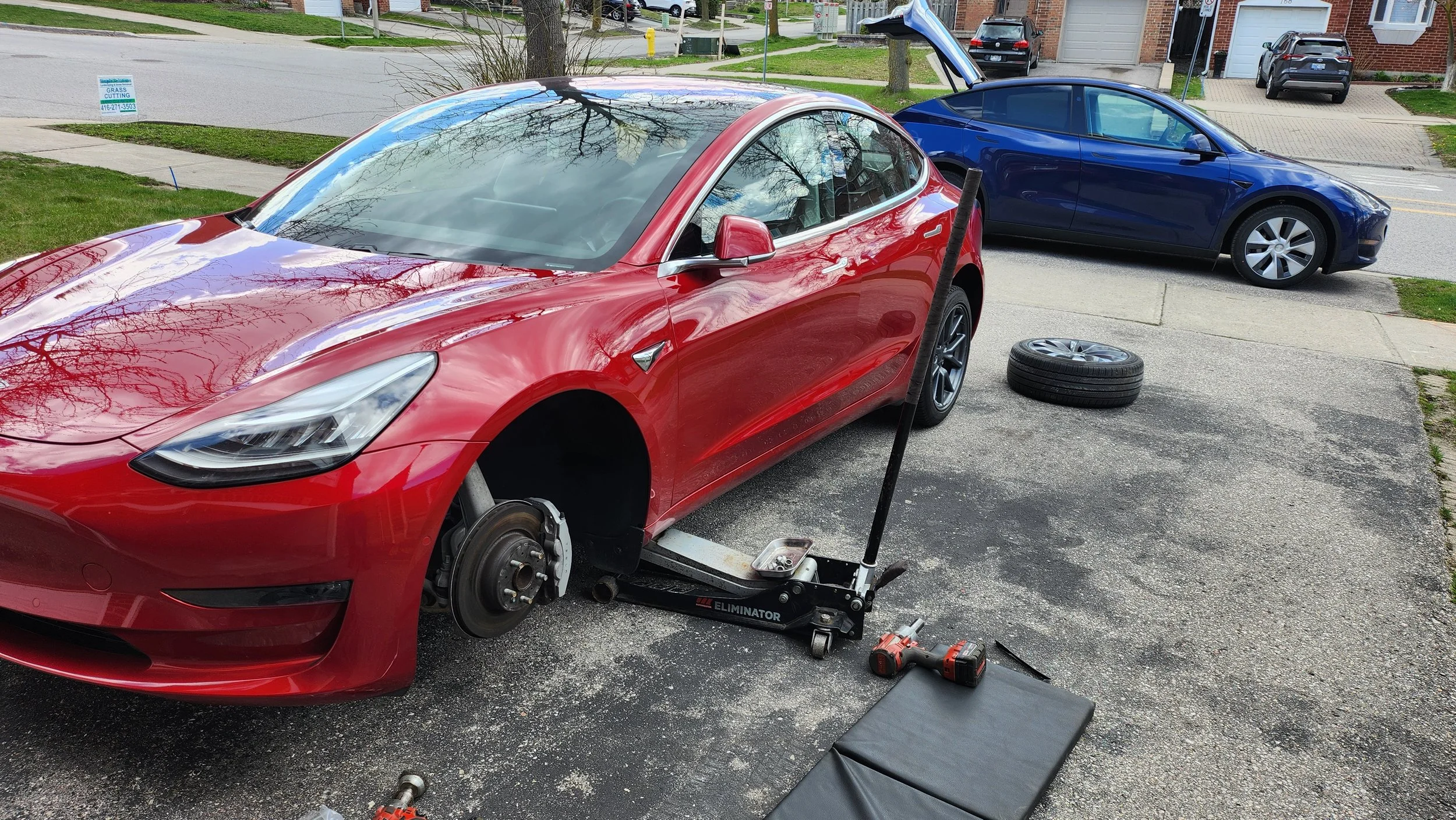 Sparky X / The Mobile Tire Shop & Roadside Assistance Co.