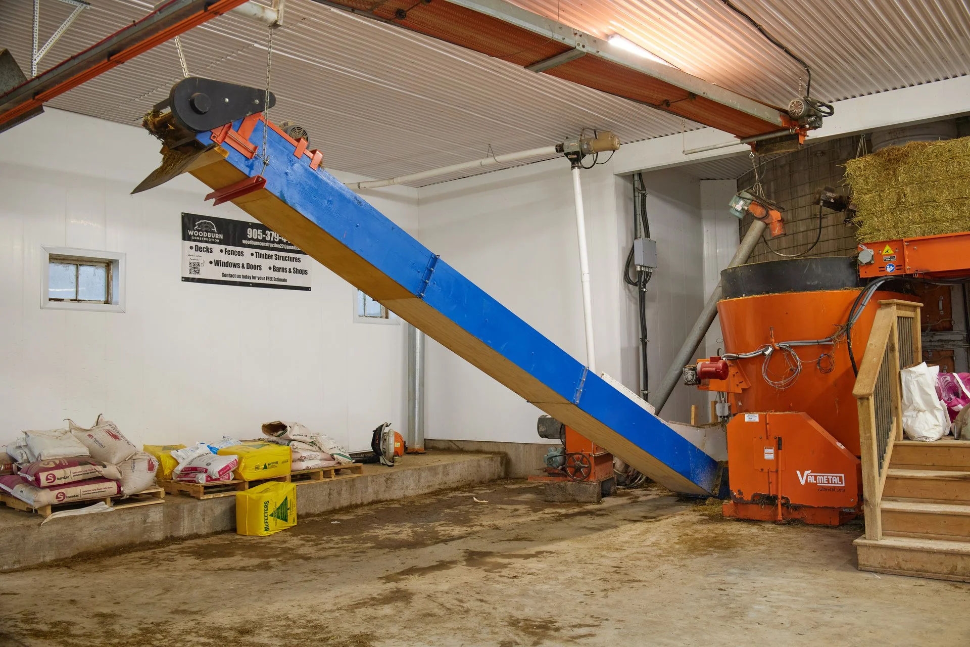 Feeding Systems — Dortmans Bros.