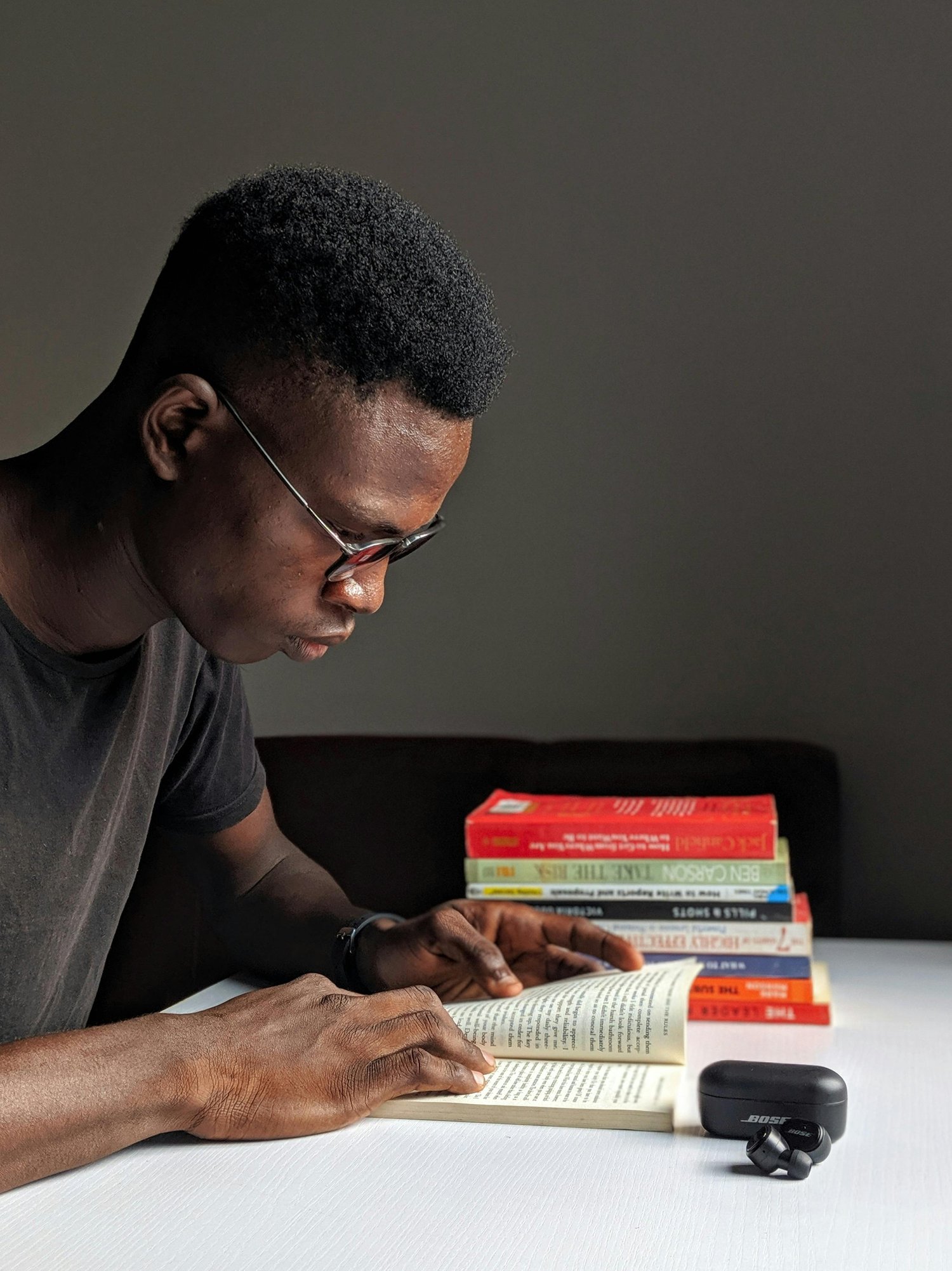 Read Your Way to Wellness: 11 Science-Backed Benefits of Daily Reading ...