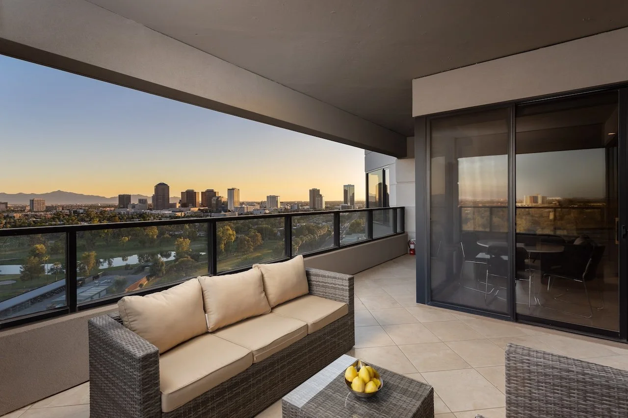 CRYSTAL POINT CONDOMINIUMS IN MIDTOWN PHOENIX