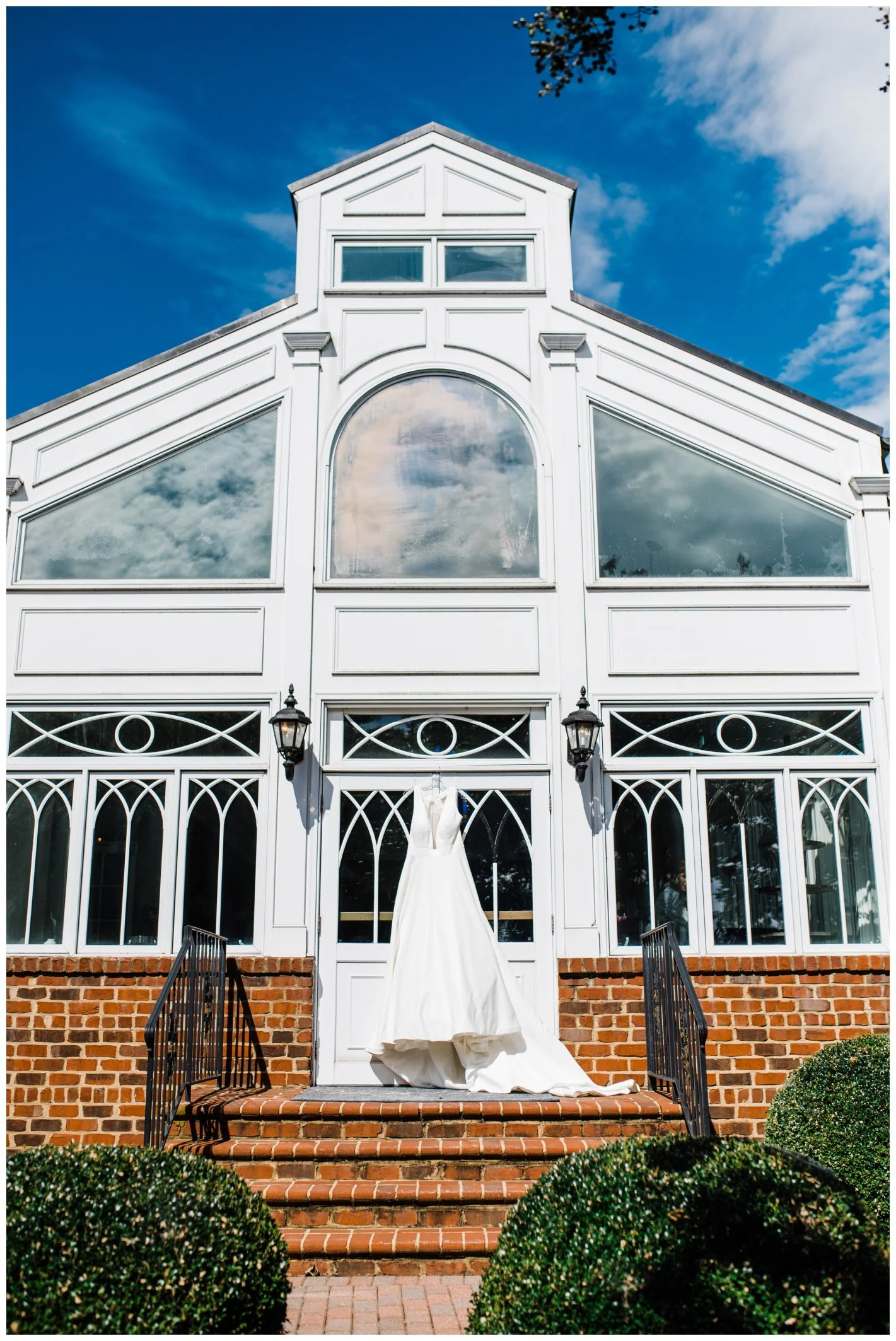 West Manor Estate Wedding - Rebecca & Adam
