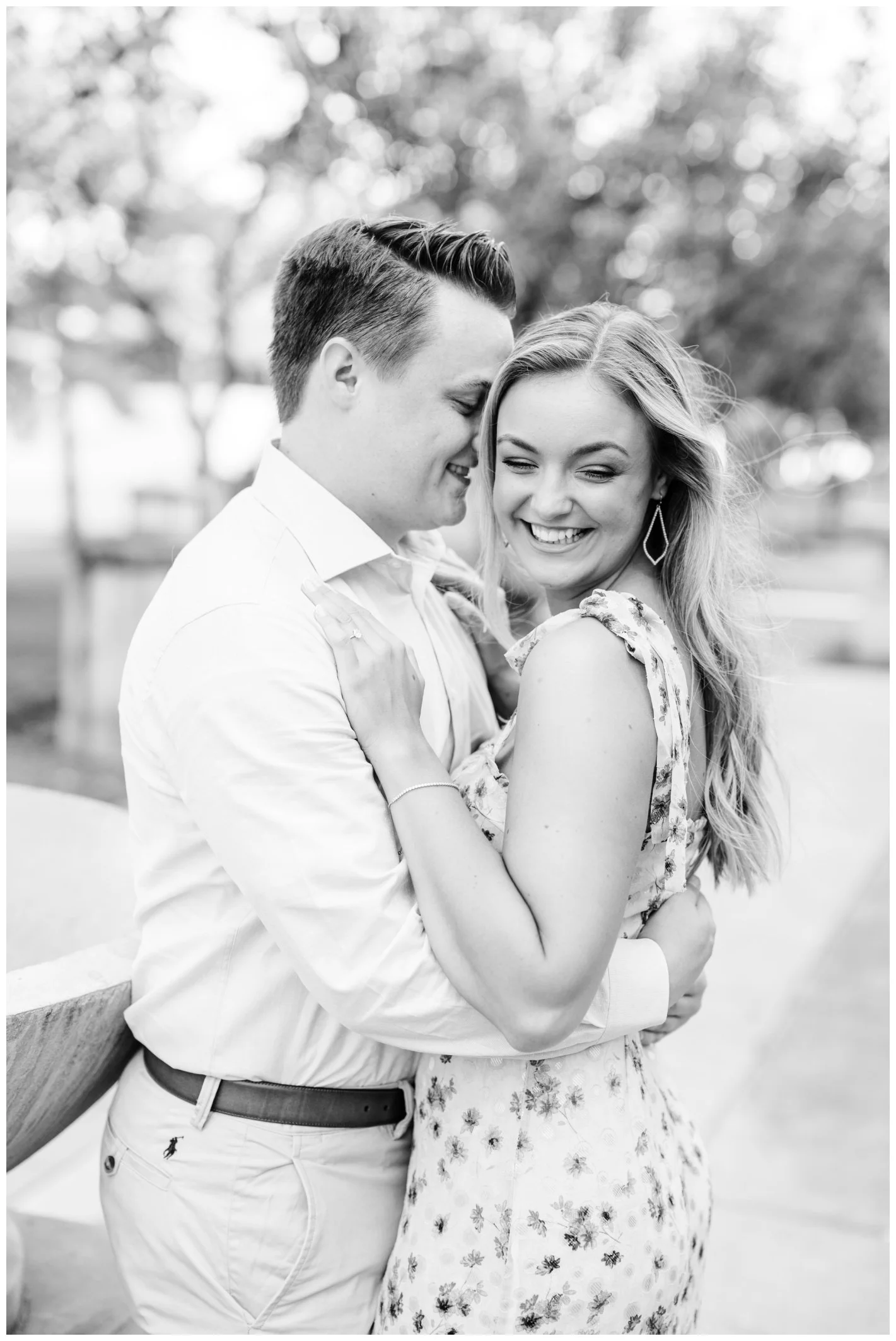 A Downtown Roanoke Engagement Session - Kaitlyn & Grayson