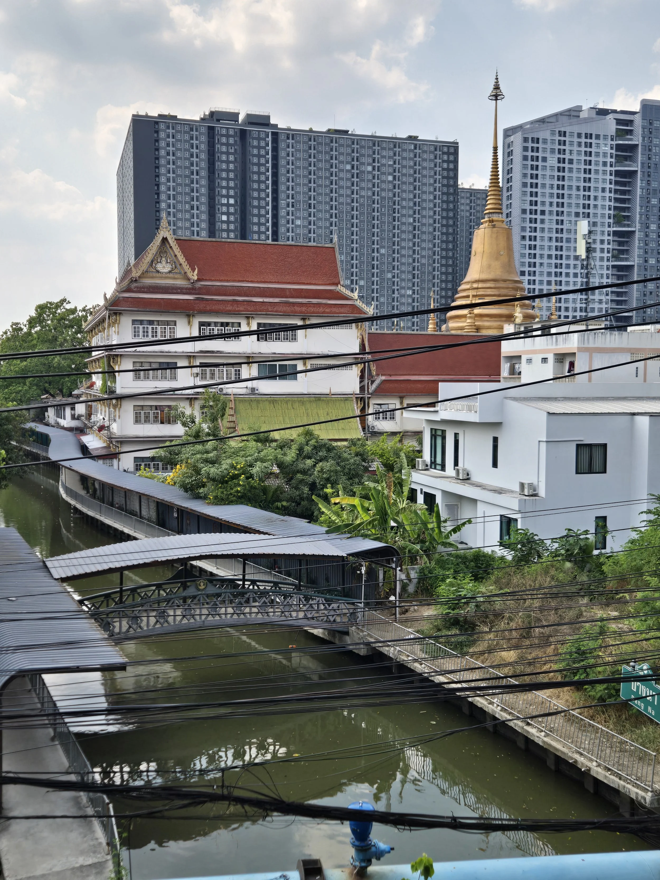 Bangkok MRT Pink & Orange Lines Guide 2025 | Stations, Fares, Tips for ...
