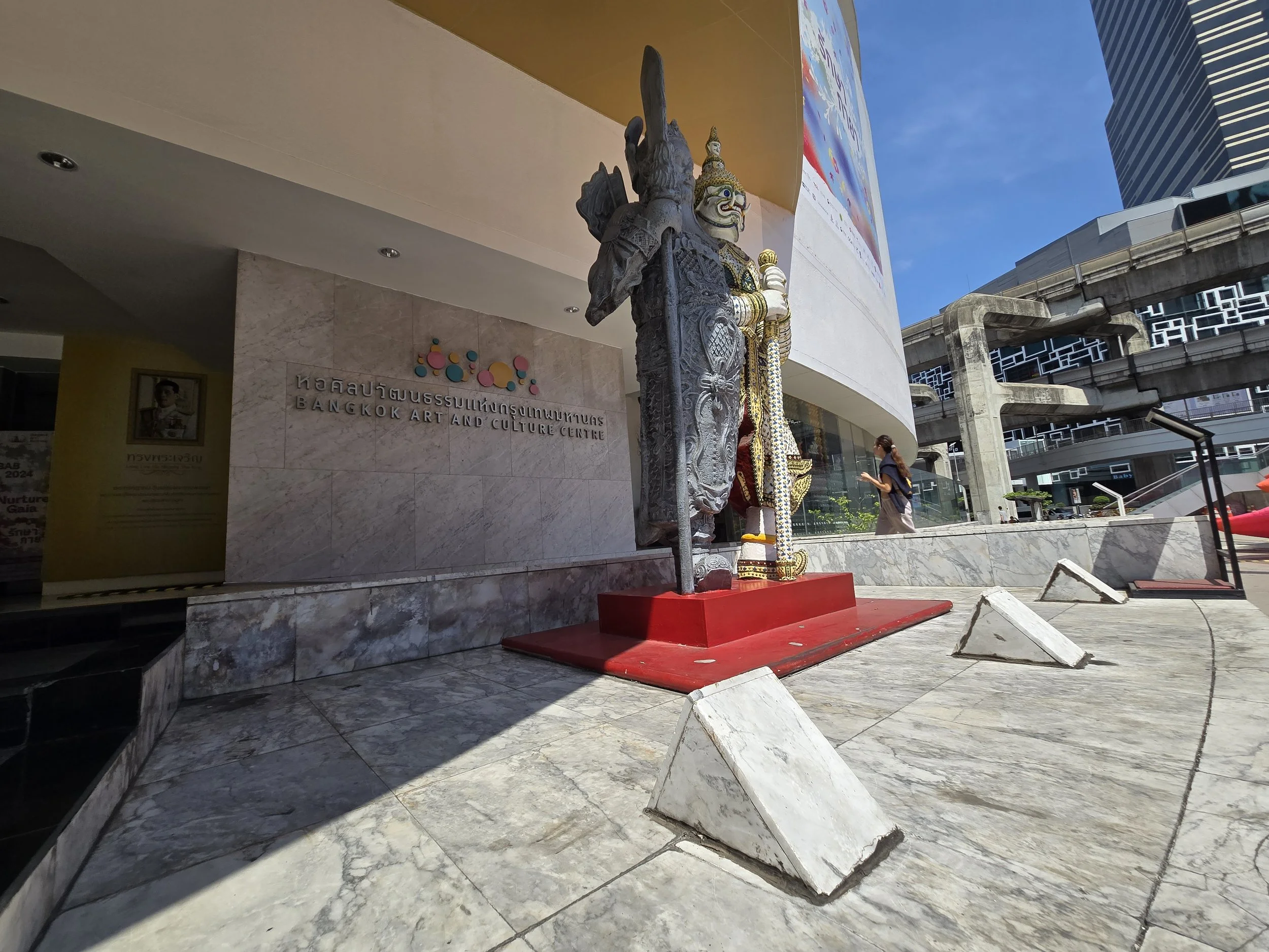 Bangkok Art Culture Centre (BACC) Guide: Free Art and Culture Museum ...