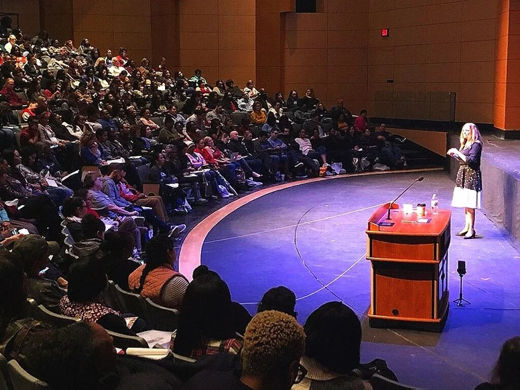 Allison Edwards, LPC