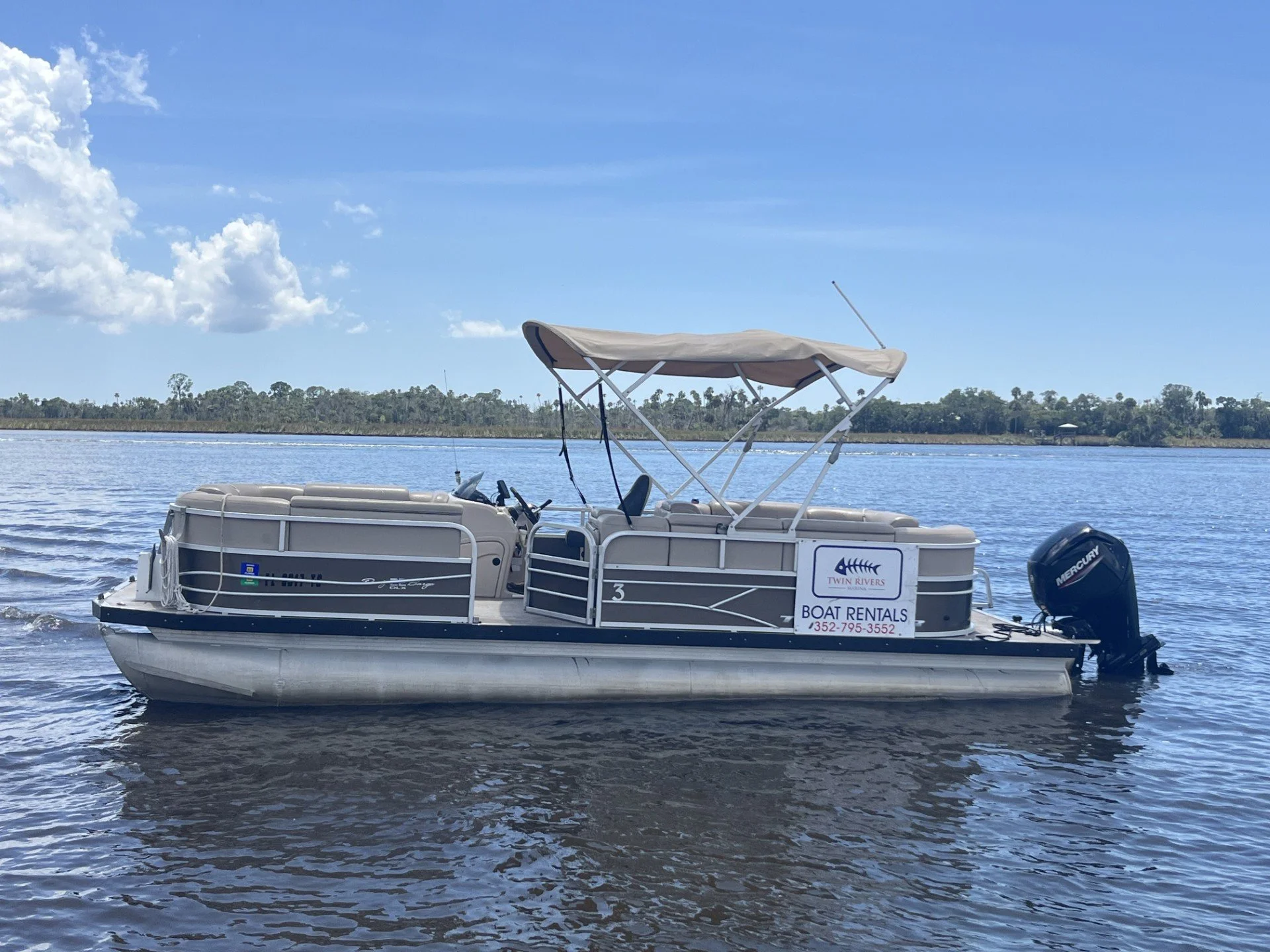 Boat Rentals — Twin Rivers Marina