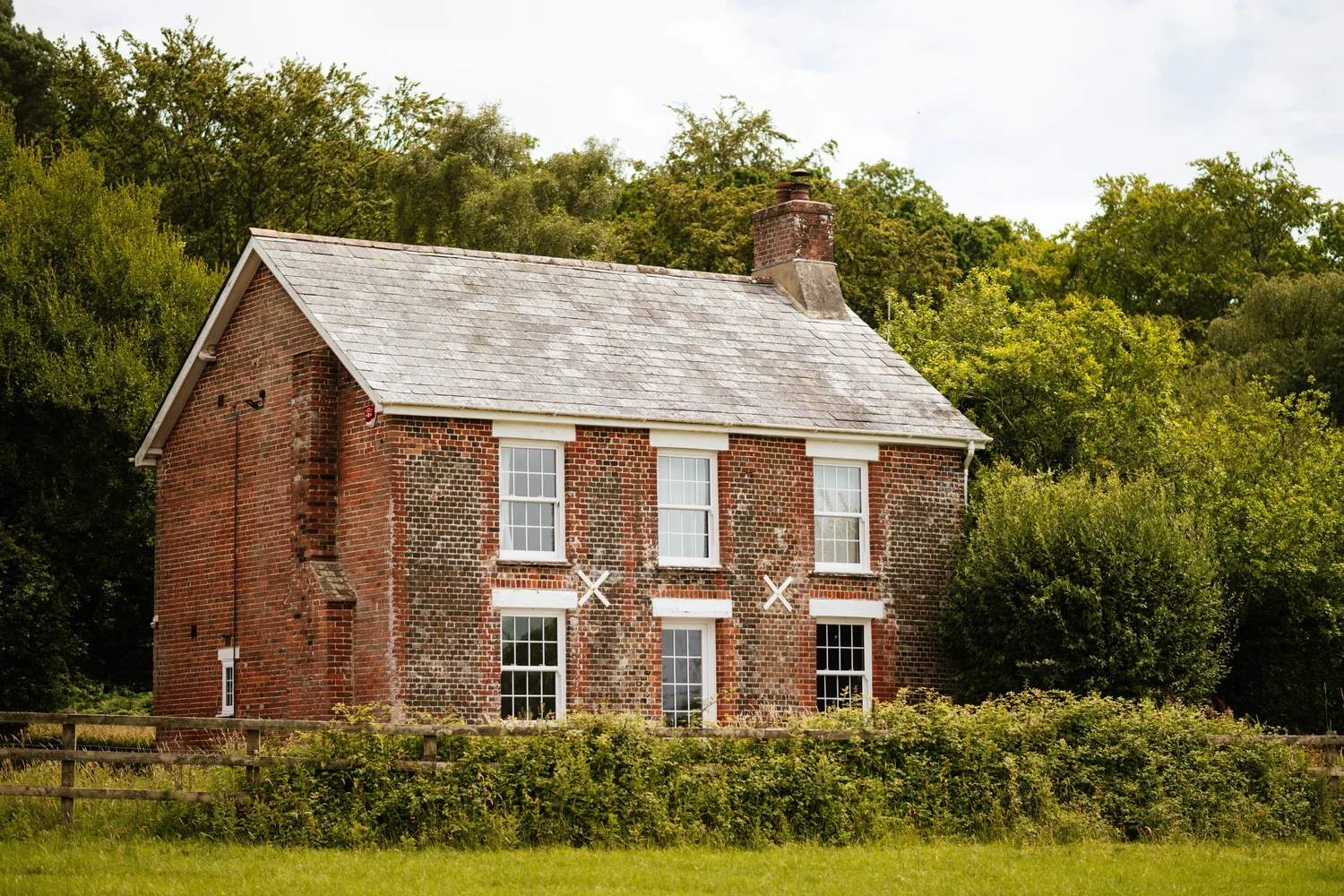 HOME [www.bisterneestate.com]