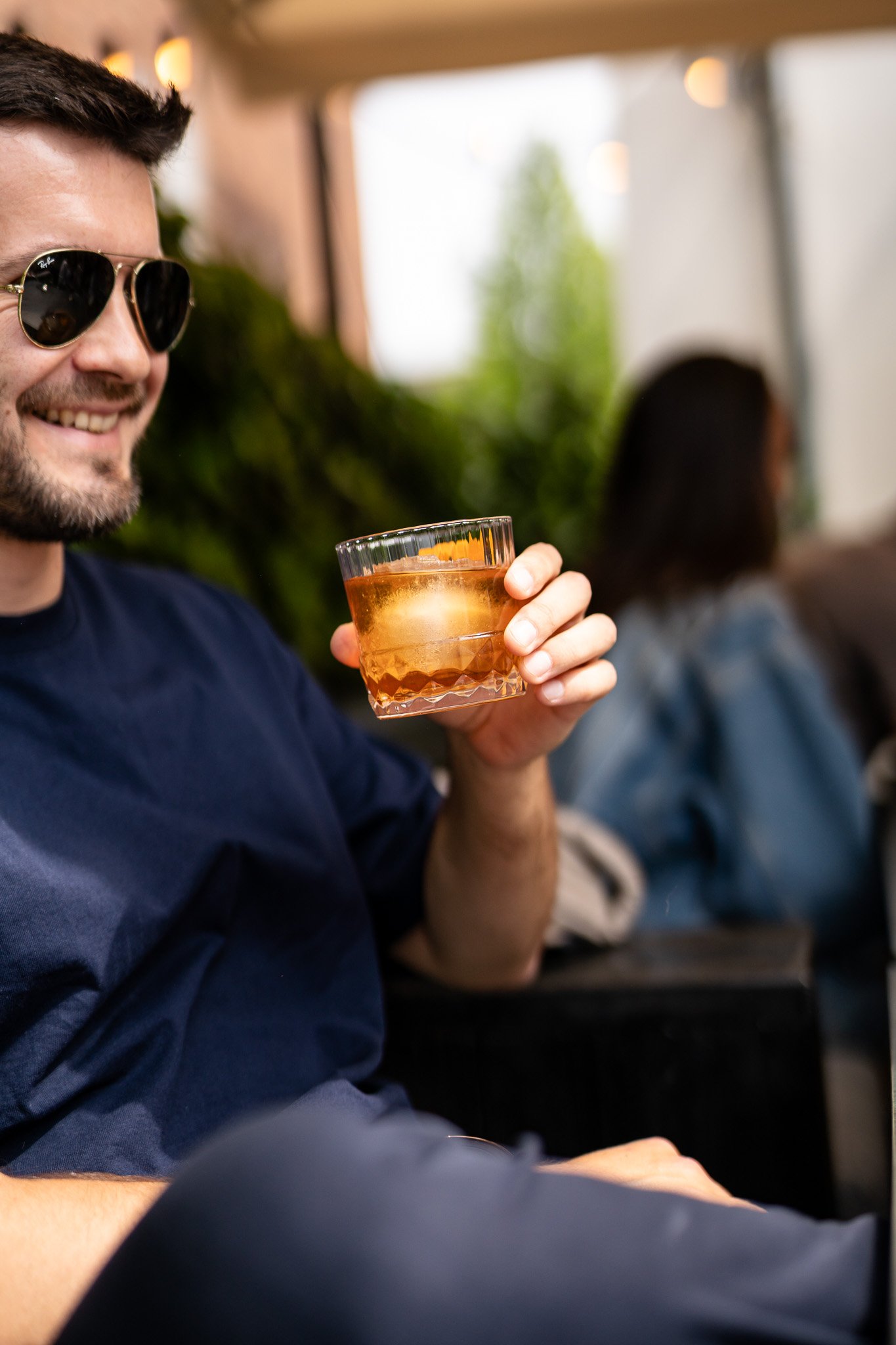 Big Belly Bar & Restaurant