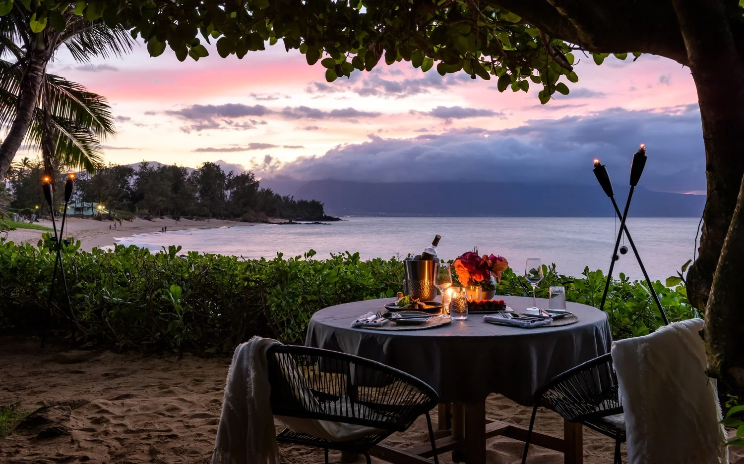 Gallery — Paia Inn