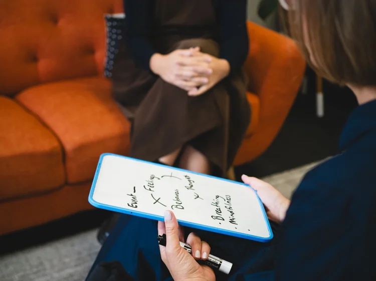 The Therapeutic Relationship: Why It’s Essential for Effective Therapy ...