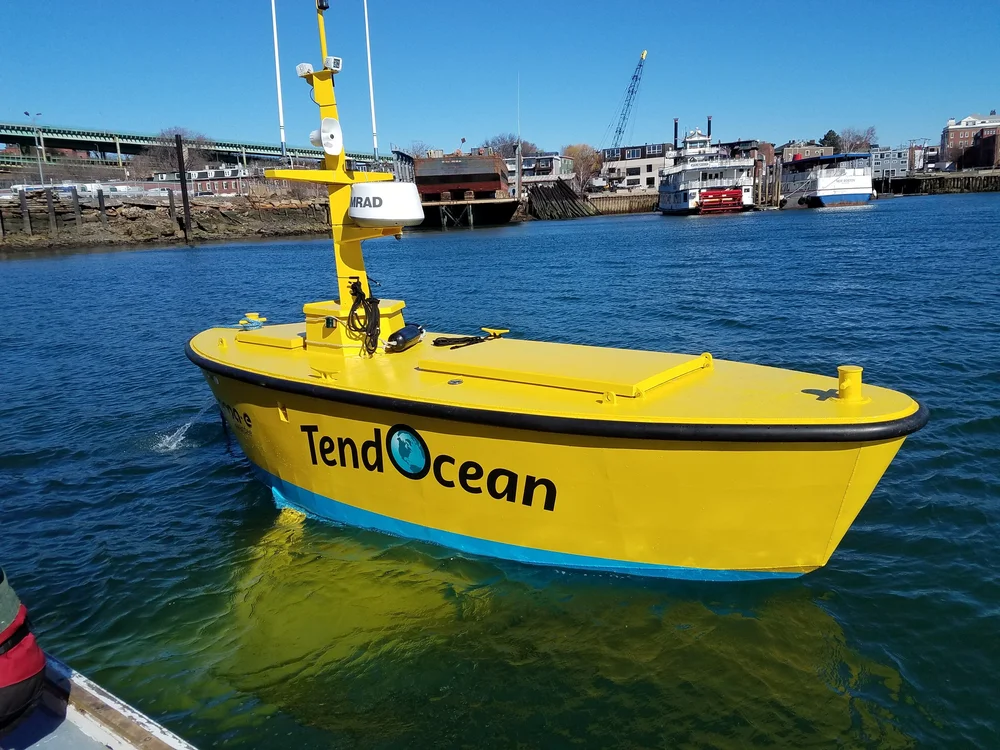 Unmanned Tugboat — Maribotics