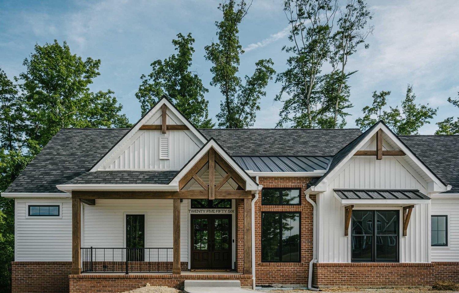 Ranch Farmhouse – Custom Home Build | EKA Build Custom Homes