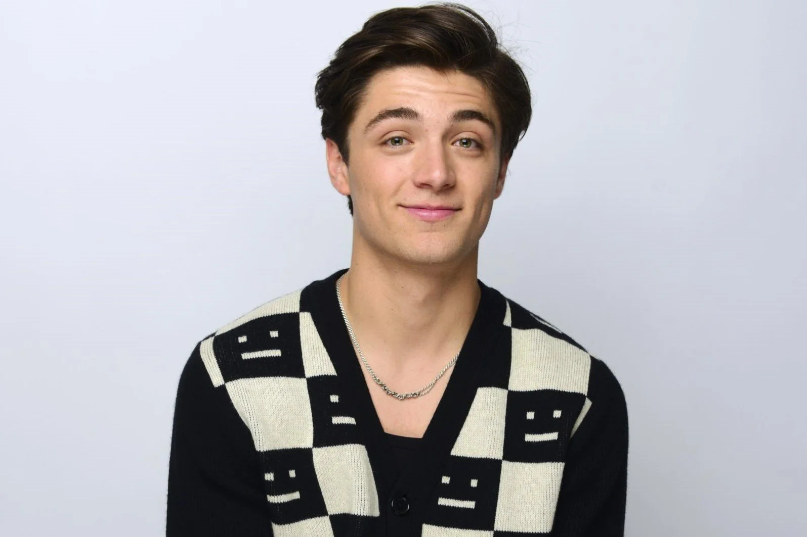 Asher Angel & his Devilish Friends — GIANTXXX Stories