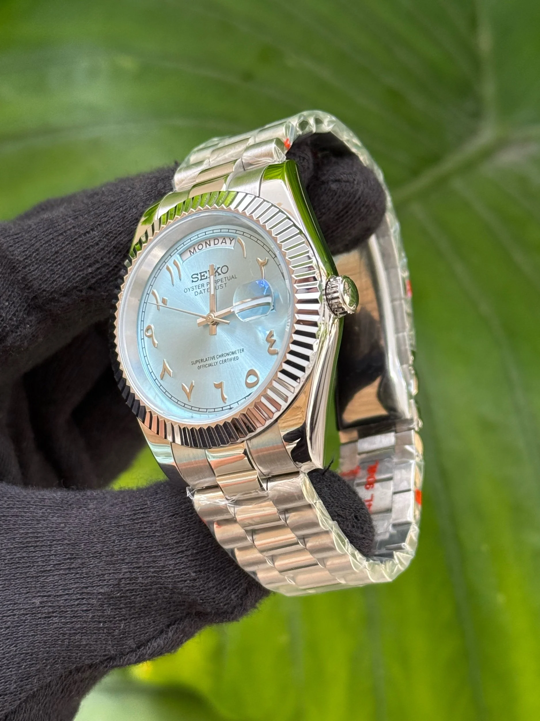 Day and Date Ice Blue - Arabic Numerals — Watch Mod