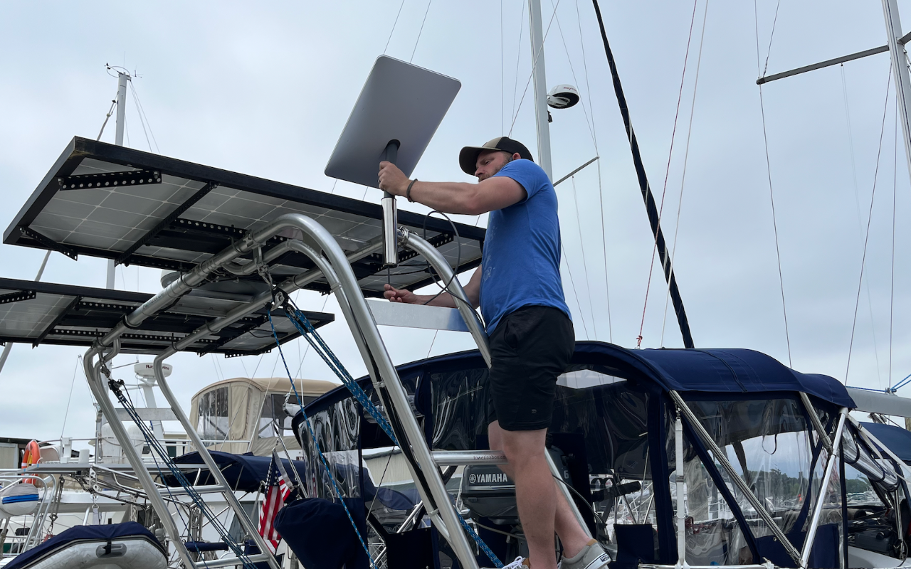 Navigating Remote Work on a Boat: Tips and Challenges — Loop Life Academy
