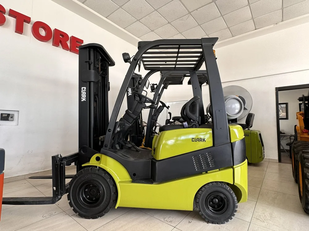 Agencia de Montacargas — Maquinaria y Equipos MQ