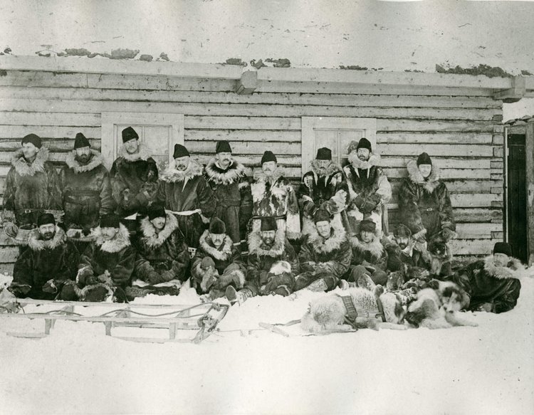 Gallery — The RCMP from Then to Now