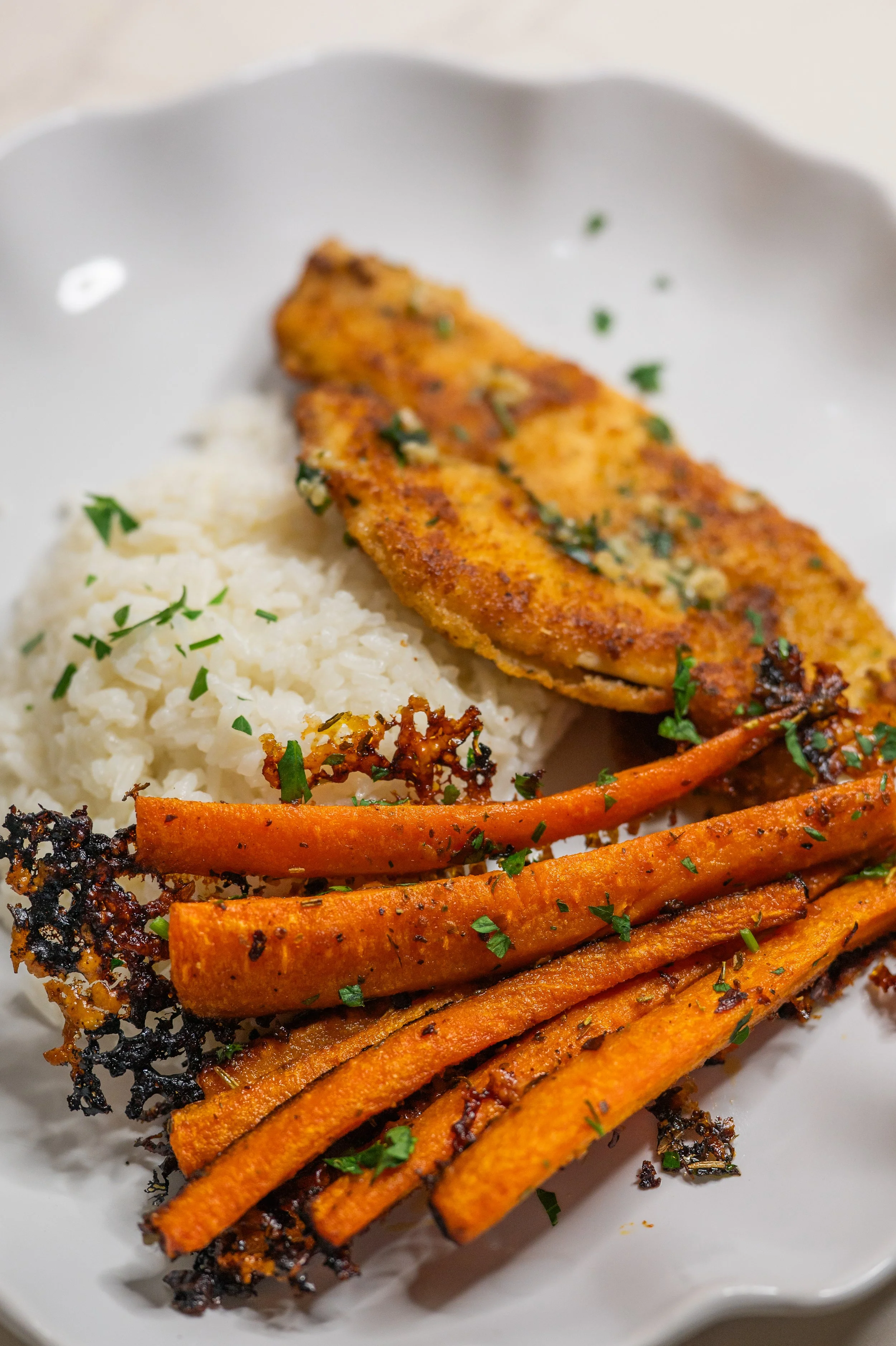 Chili Crunch Parmesan Carrots – Crispy, Spicy, and Irresistible ...