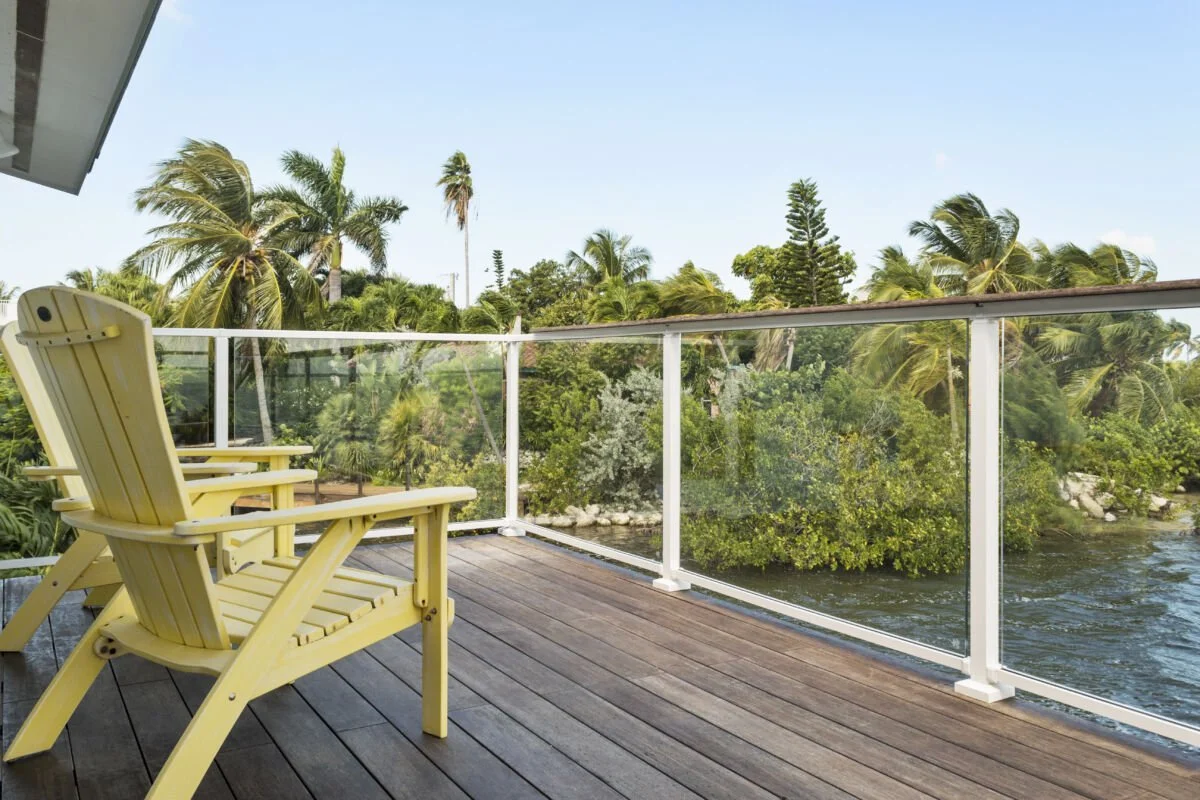 Westbury Railing — K+R Building Materials