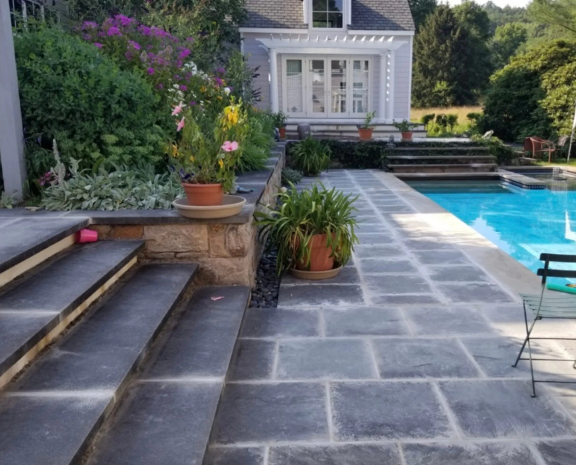 Roberts Brothers Landscaping Inc