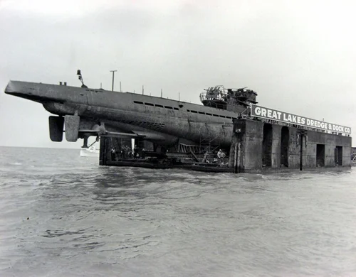 Submarines — Chicago Maritime Museum