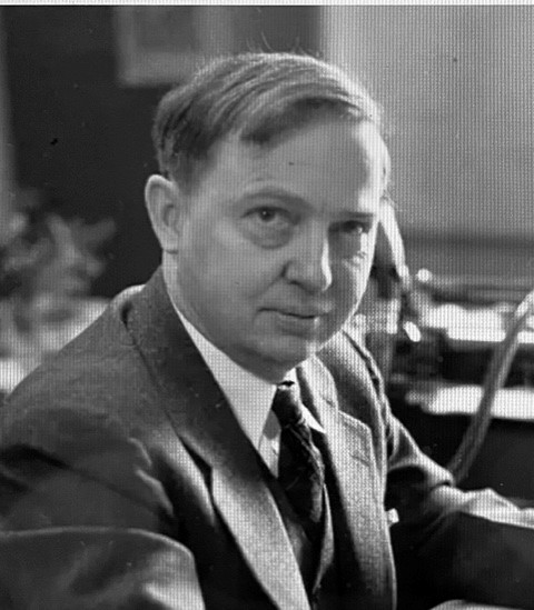 Dr. Harlow Shapley — Hall of Carthage Heroes