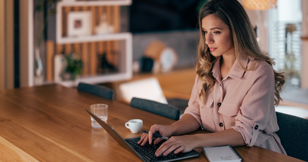 A Day in the Life of a Virtual Assistant — REBECCA MORASSUTTI