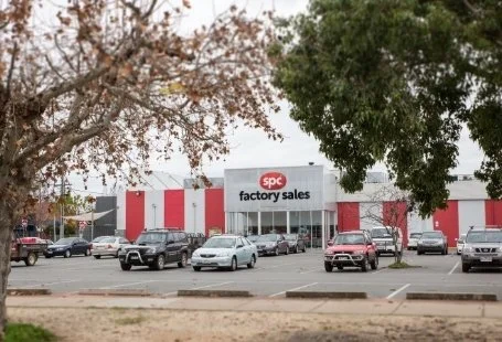 STAY — Peppermill Inn