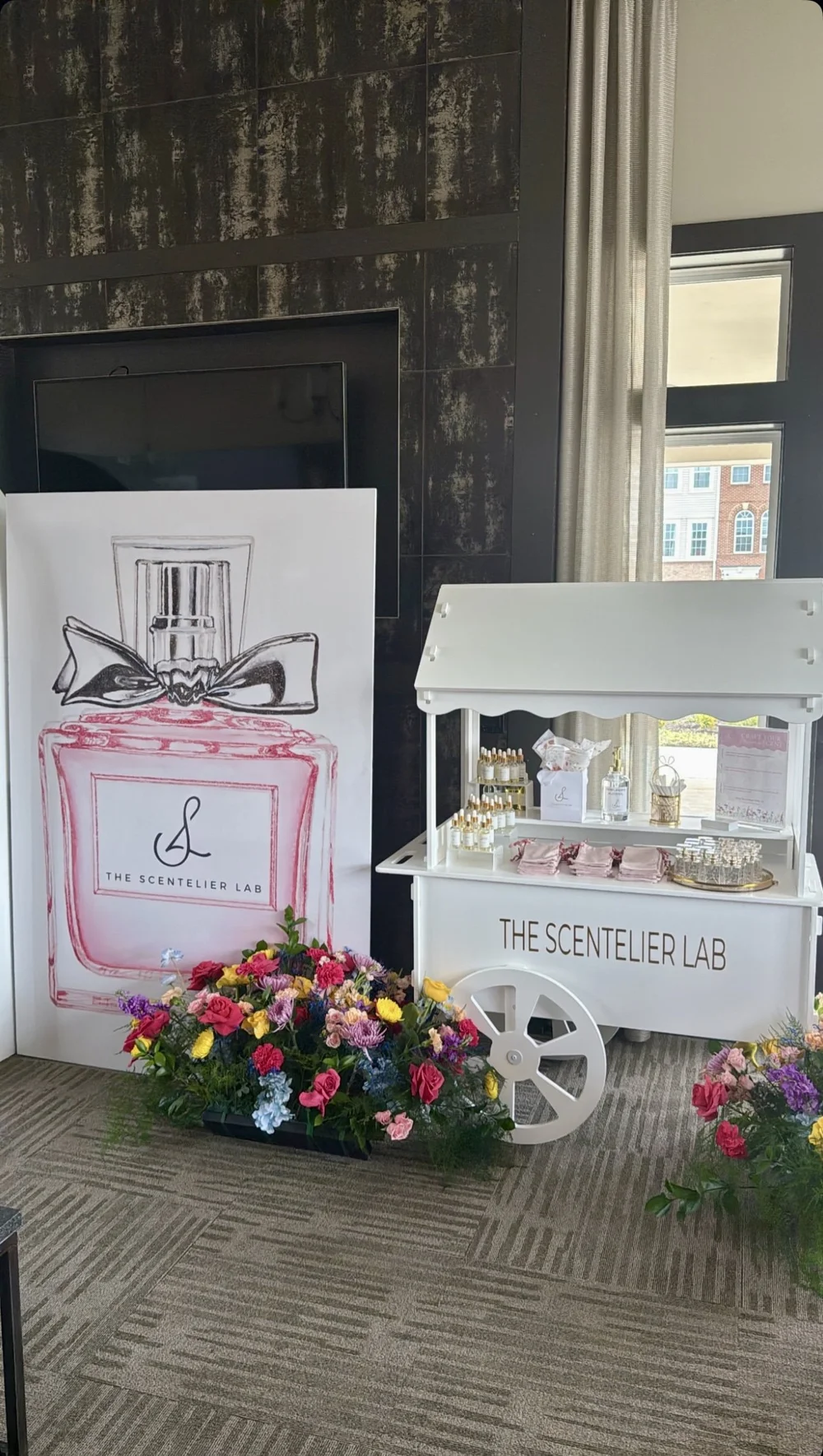 THE SCENTELIER LAB — The Social Touch