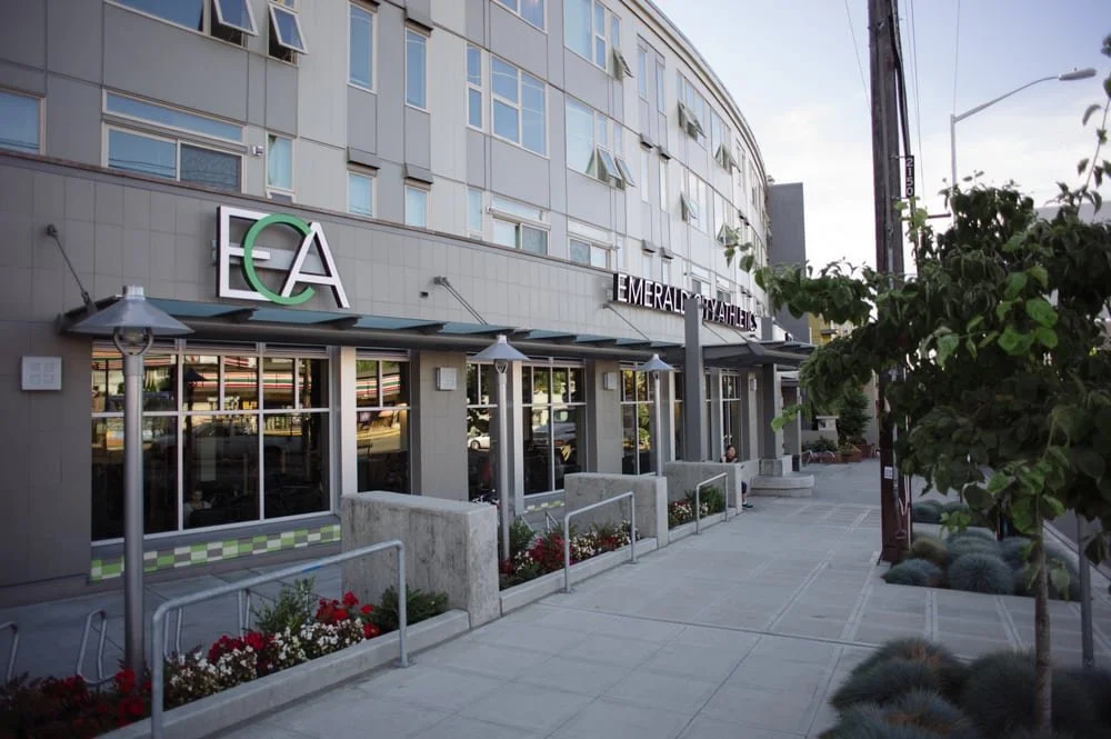 Wallingford Gym | 206-557-4909 | ECA Seattle WA — EMERALD CITY ATHLETICS