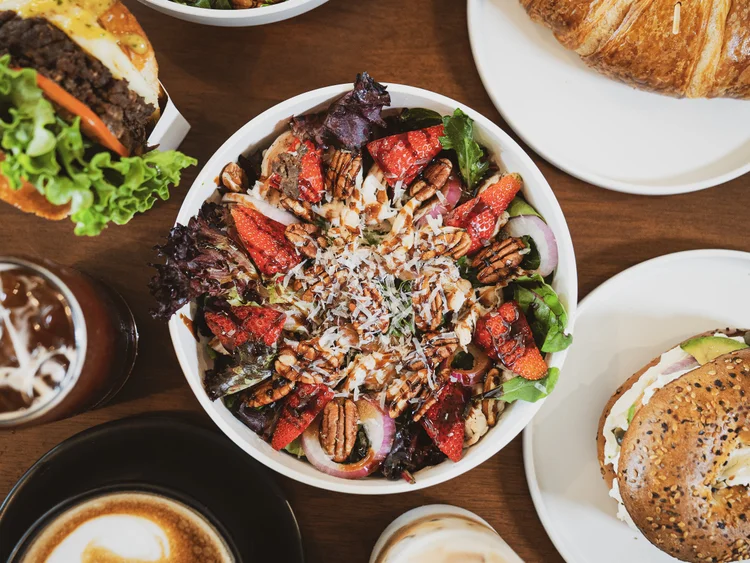 GAVI BAKERY & CAFE
