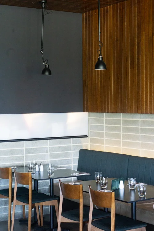 300 Acres Bar & Restaurant — Ambrose Estate