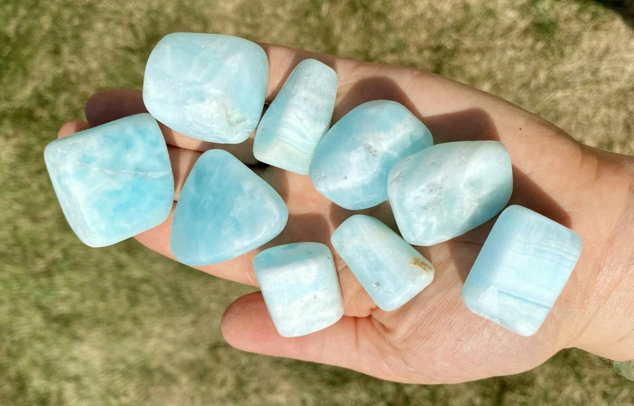 Authentic Larimar and Look-Alikes — Larimar Miner