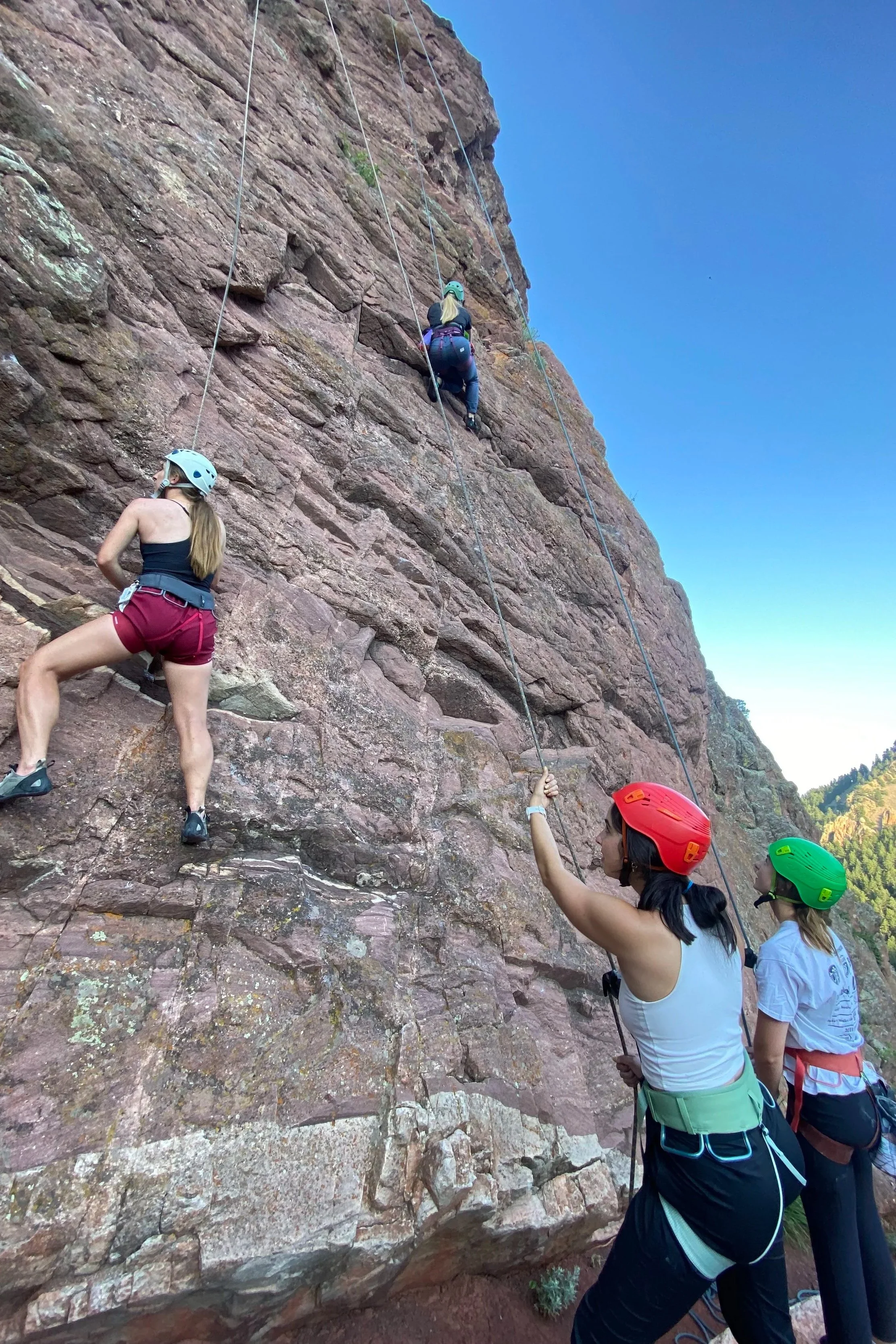 Lesson 1: Welcome to Outdoor Rock Climbing — Rope Wranglers
