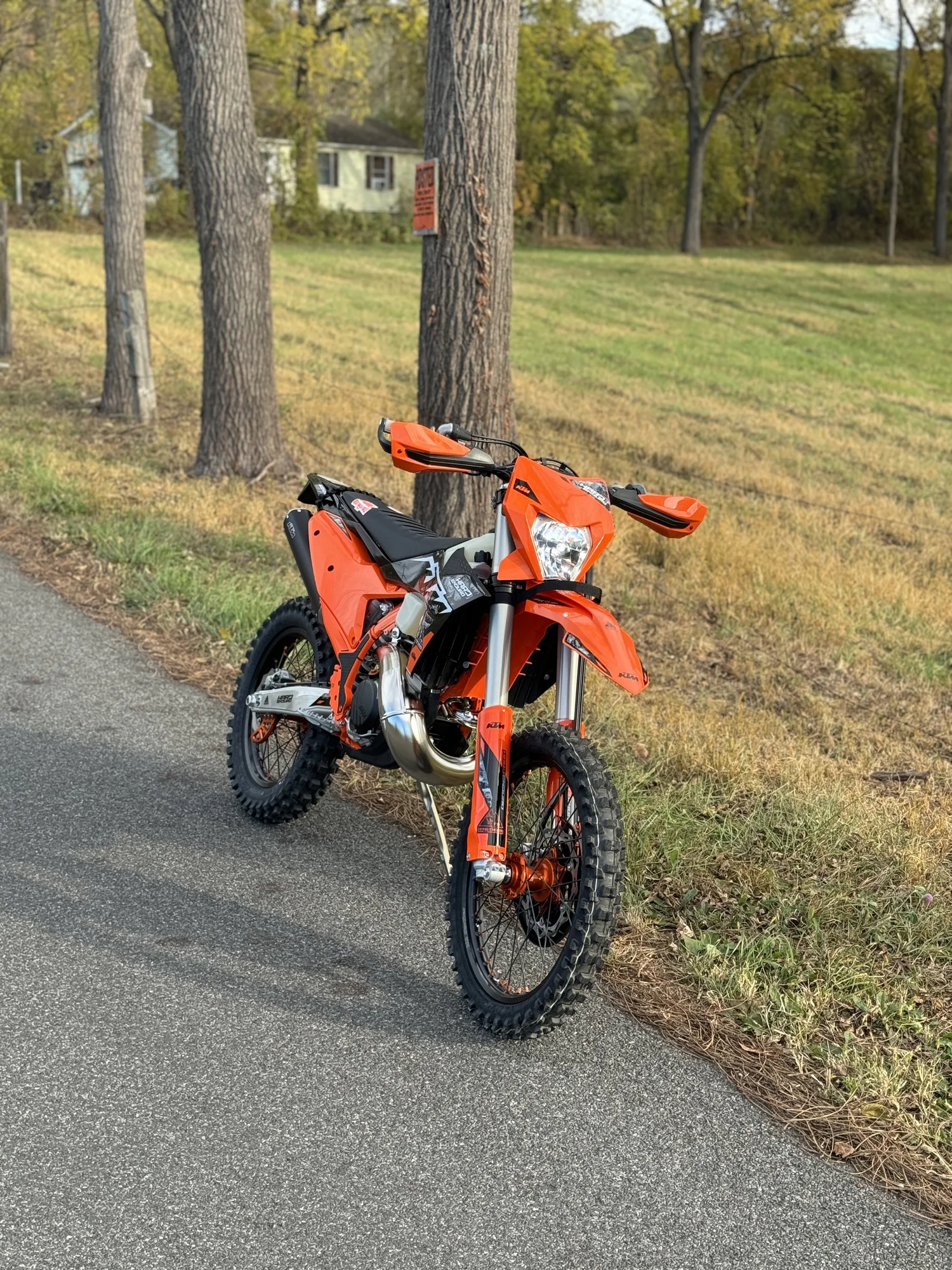 MAX KTM Motorcycles