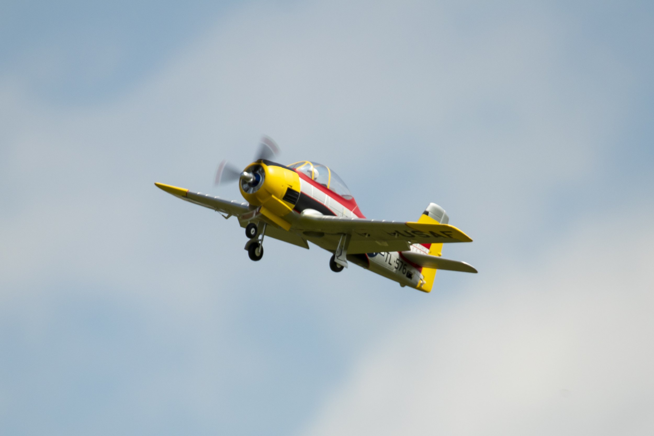 Before You Fly The Arrows RC T-28 Trojan 1.1m PNP — Hangar14 RC