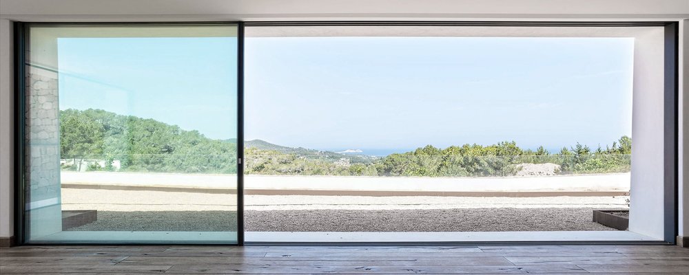 Vision Plus: Aluminum Sliding Door System for Large Openings