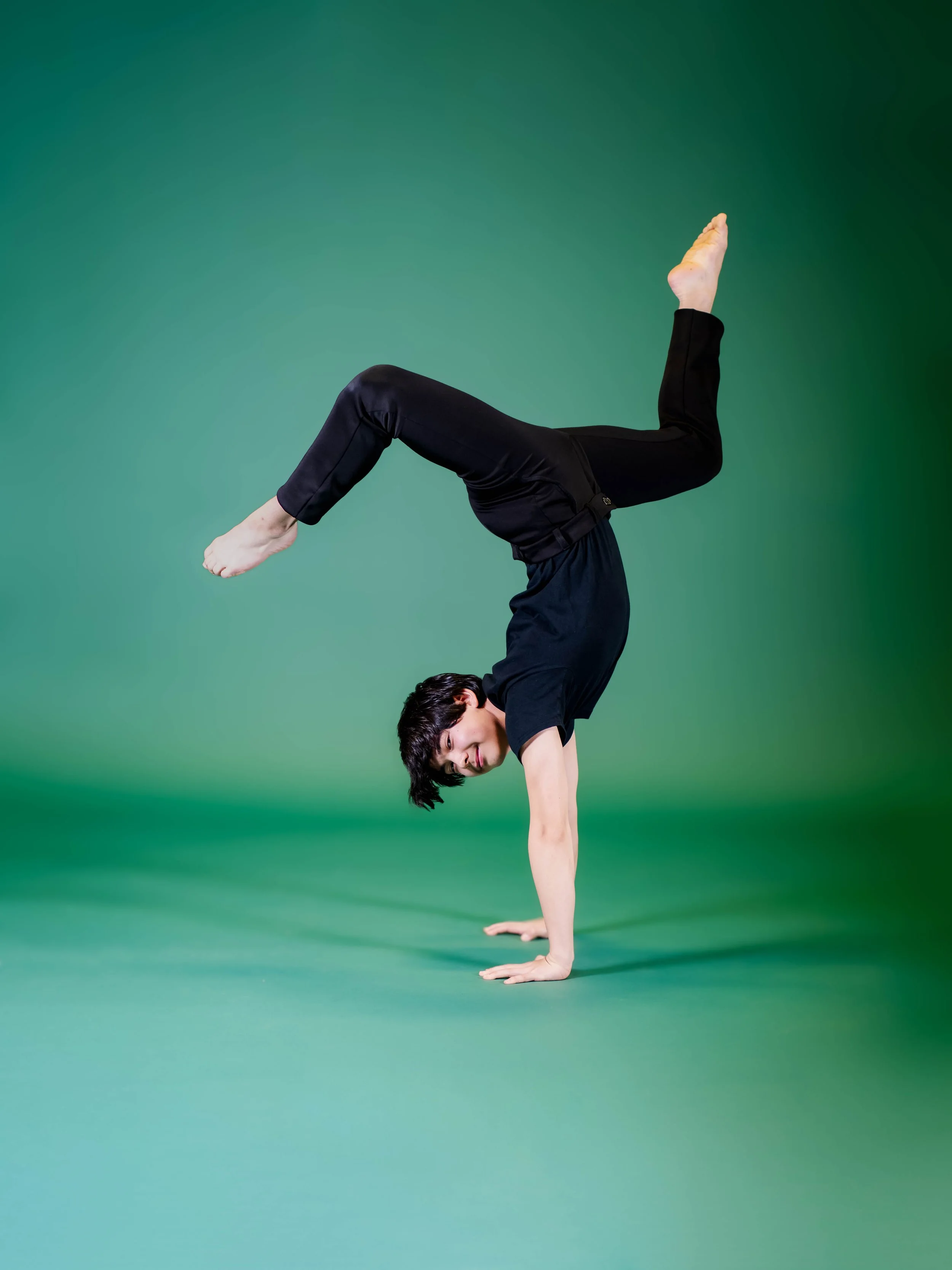 Contact — DanceRoots